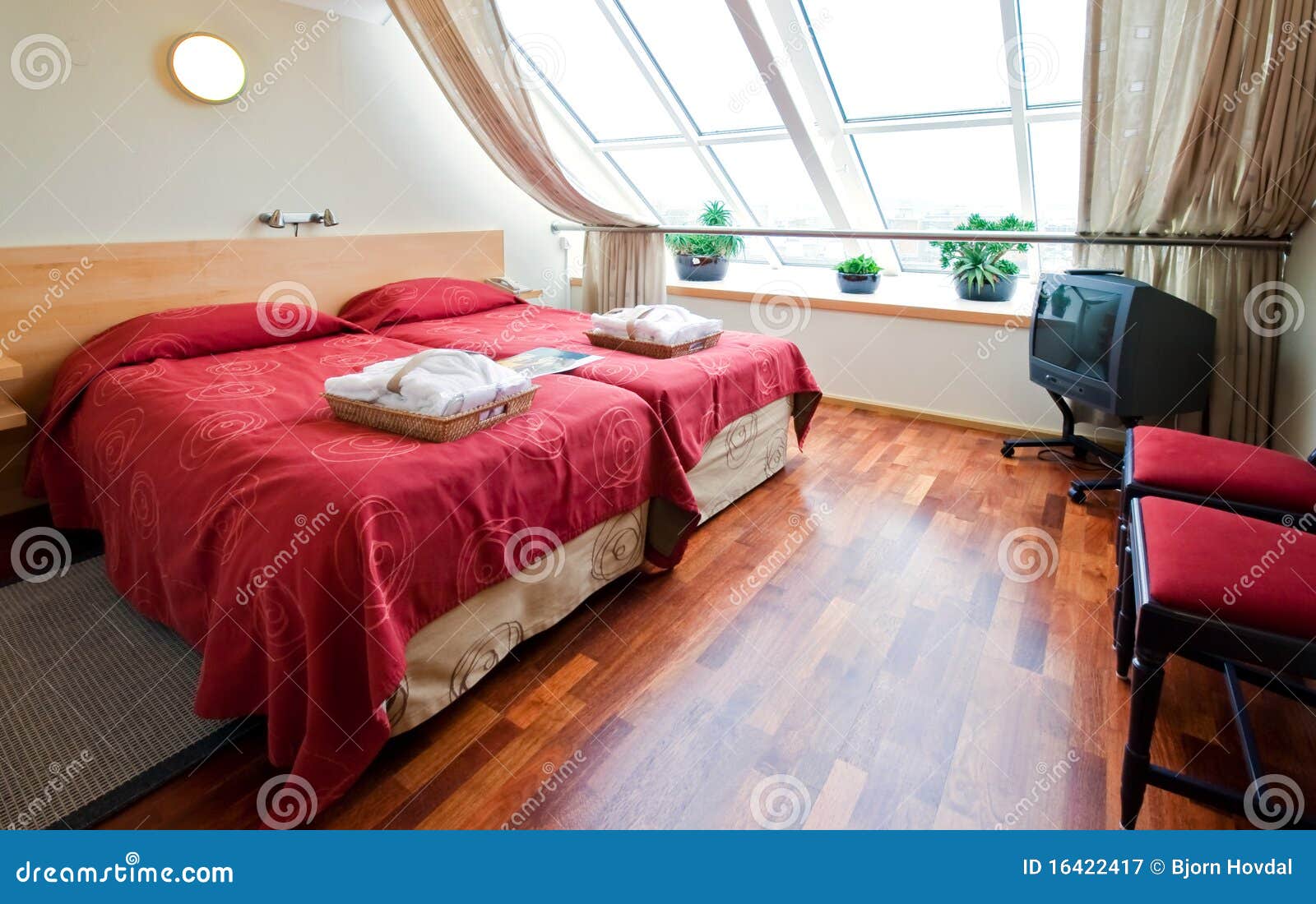 Camera di albergo immagine stock. Immagine di festa, vacanza - 16422417