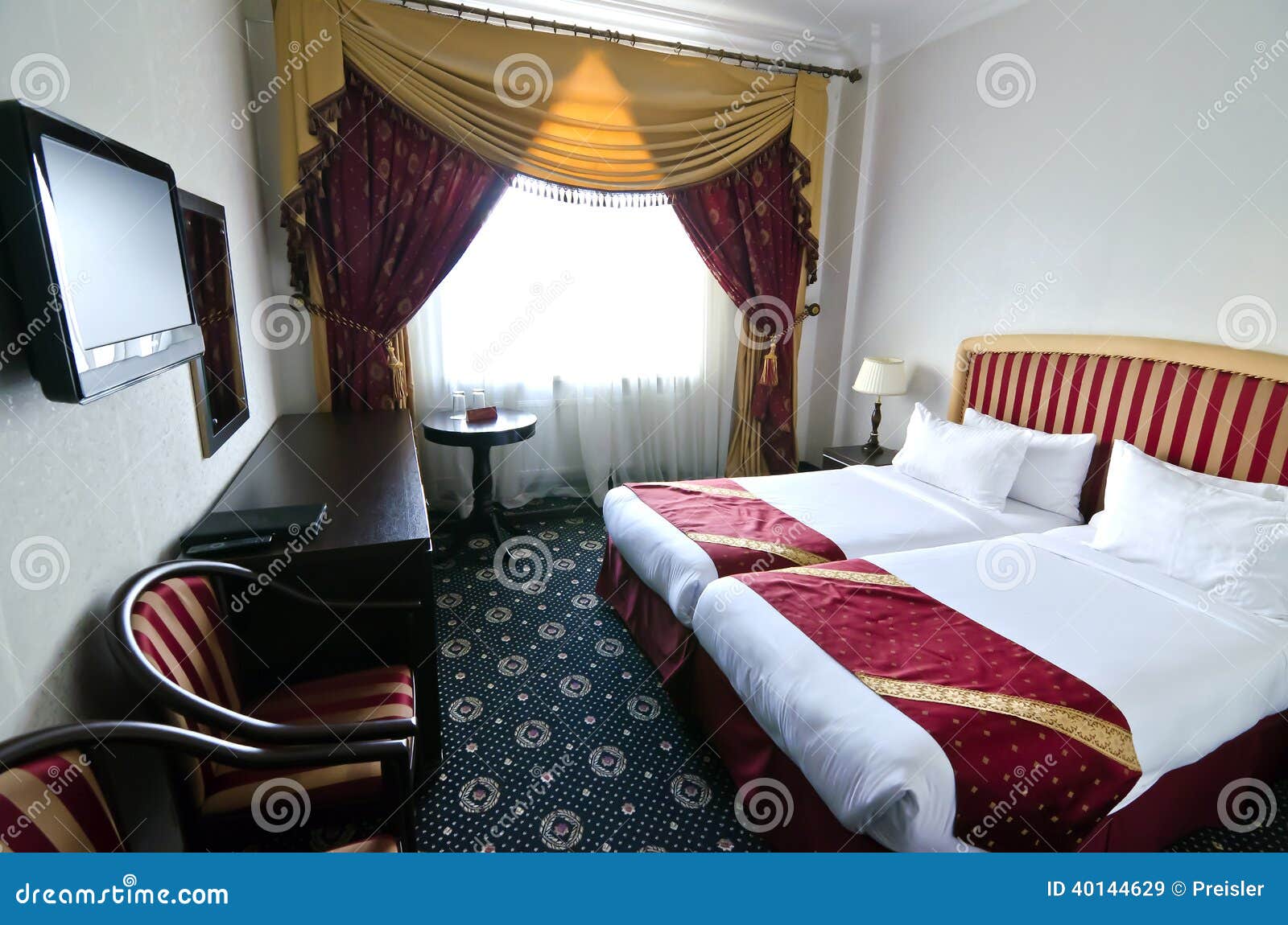 Camera di albergo classica immagine stock. Immagine di stanza - 40144629