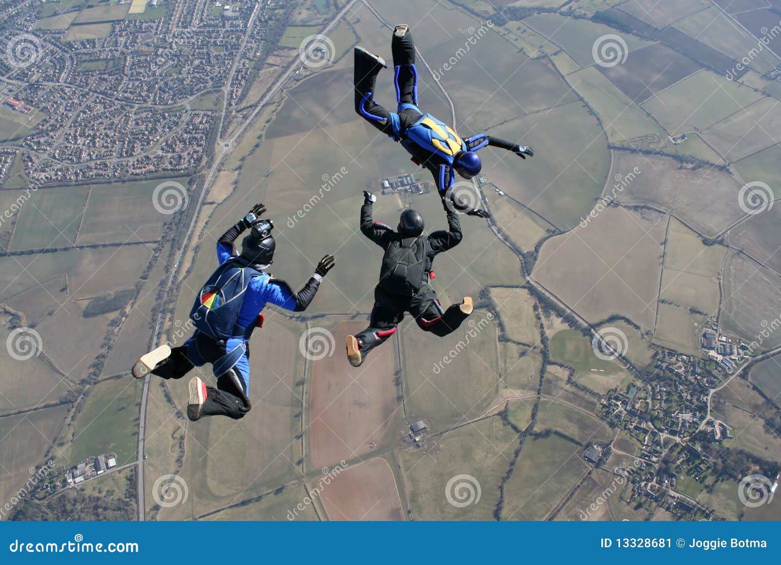 Camera Man Filming To Skydivers Stock Image - Image of formation ...