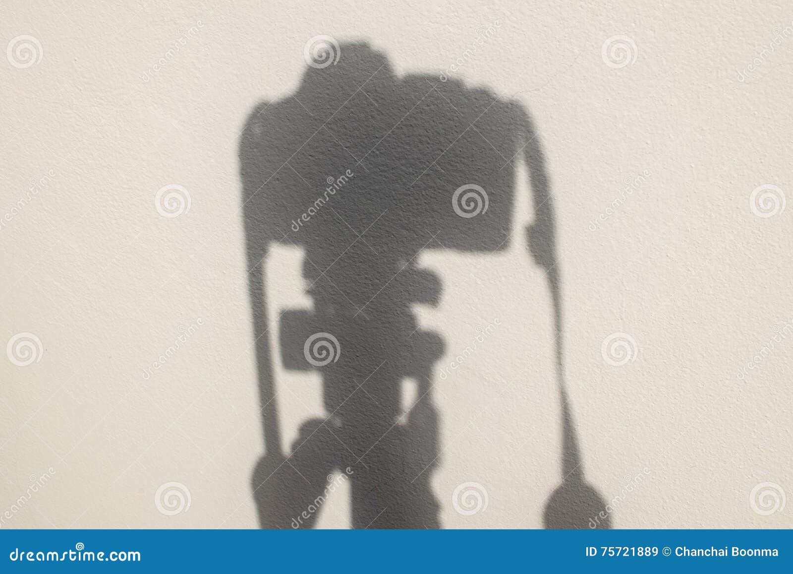 Camera shadow stock illustration. Illustration of retro - 75721889