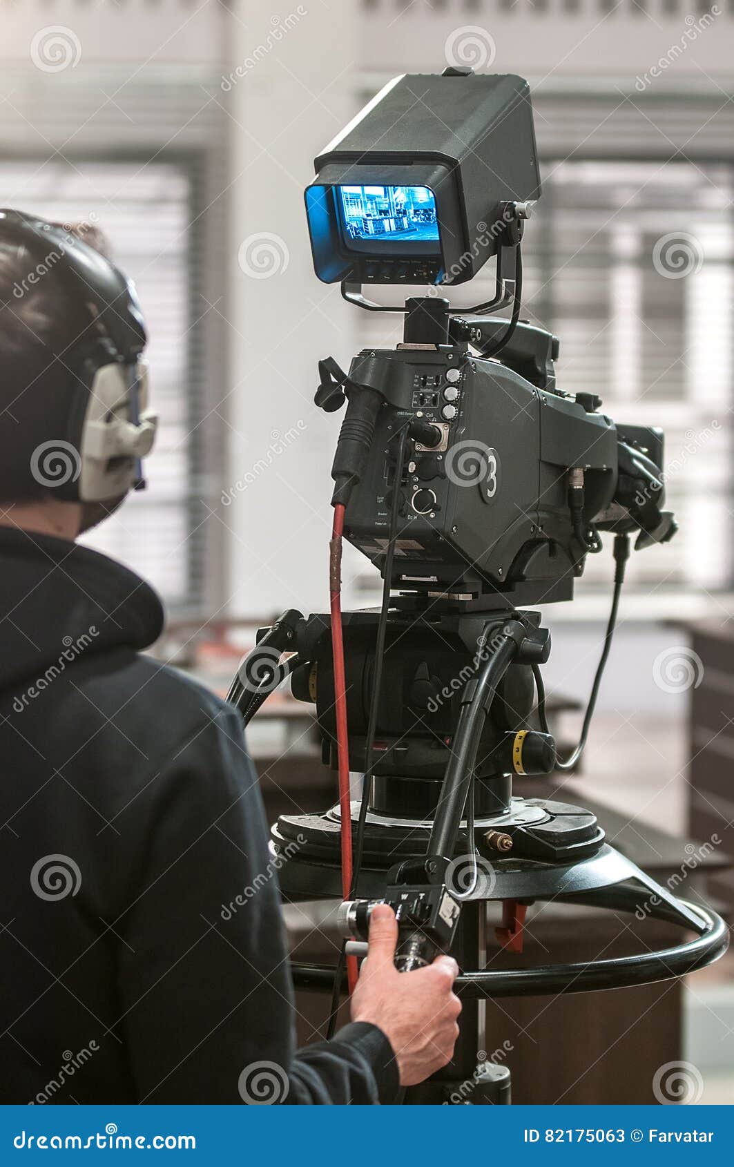 Cameraman shooting stock image. Image of filming, technology - 82175063