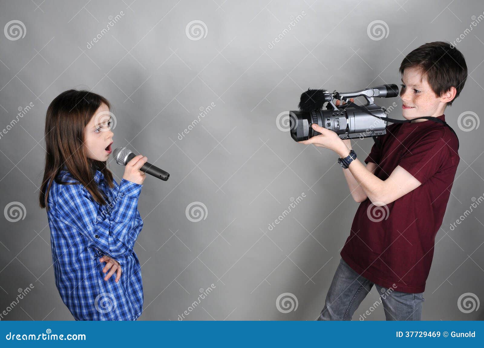 Cameraman and singer stock image. Image of cameraman - 37729469