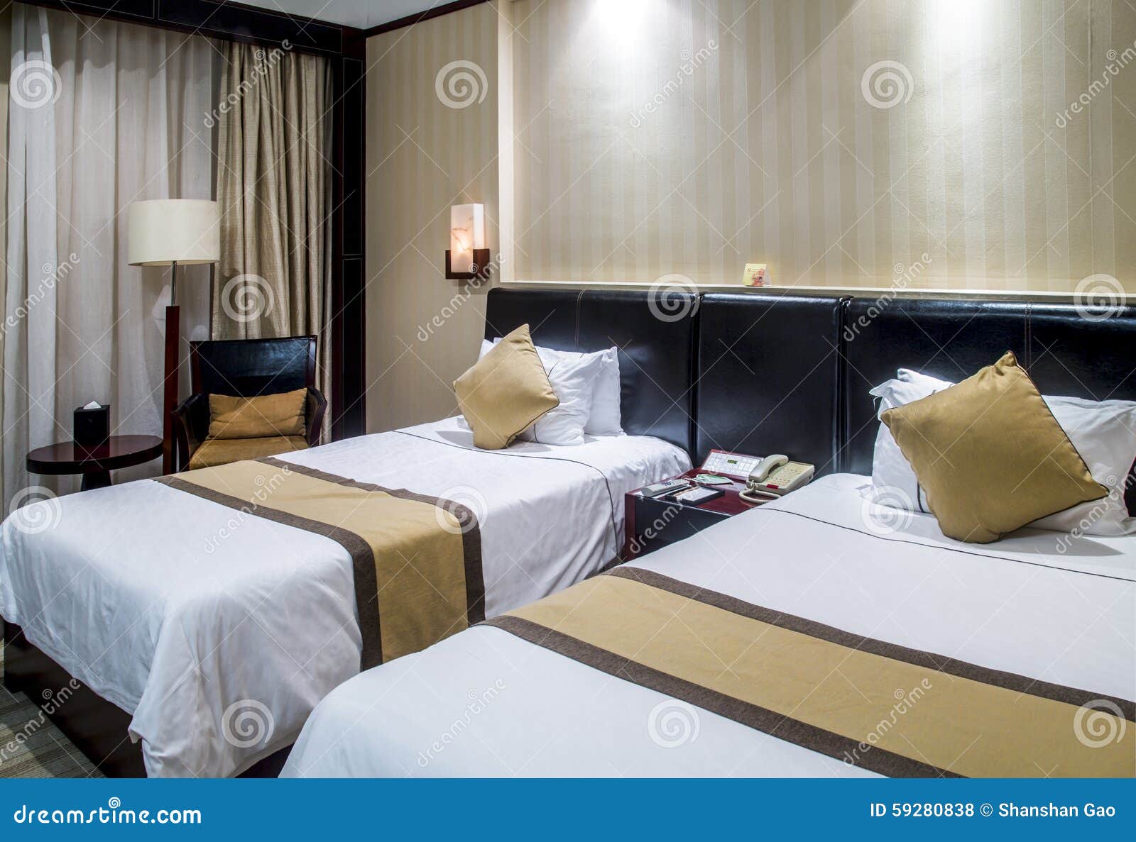 Camere di albergo fotografia stock. Immagine di fogli - 59280838