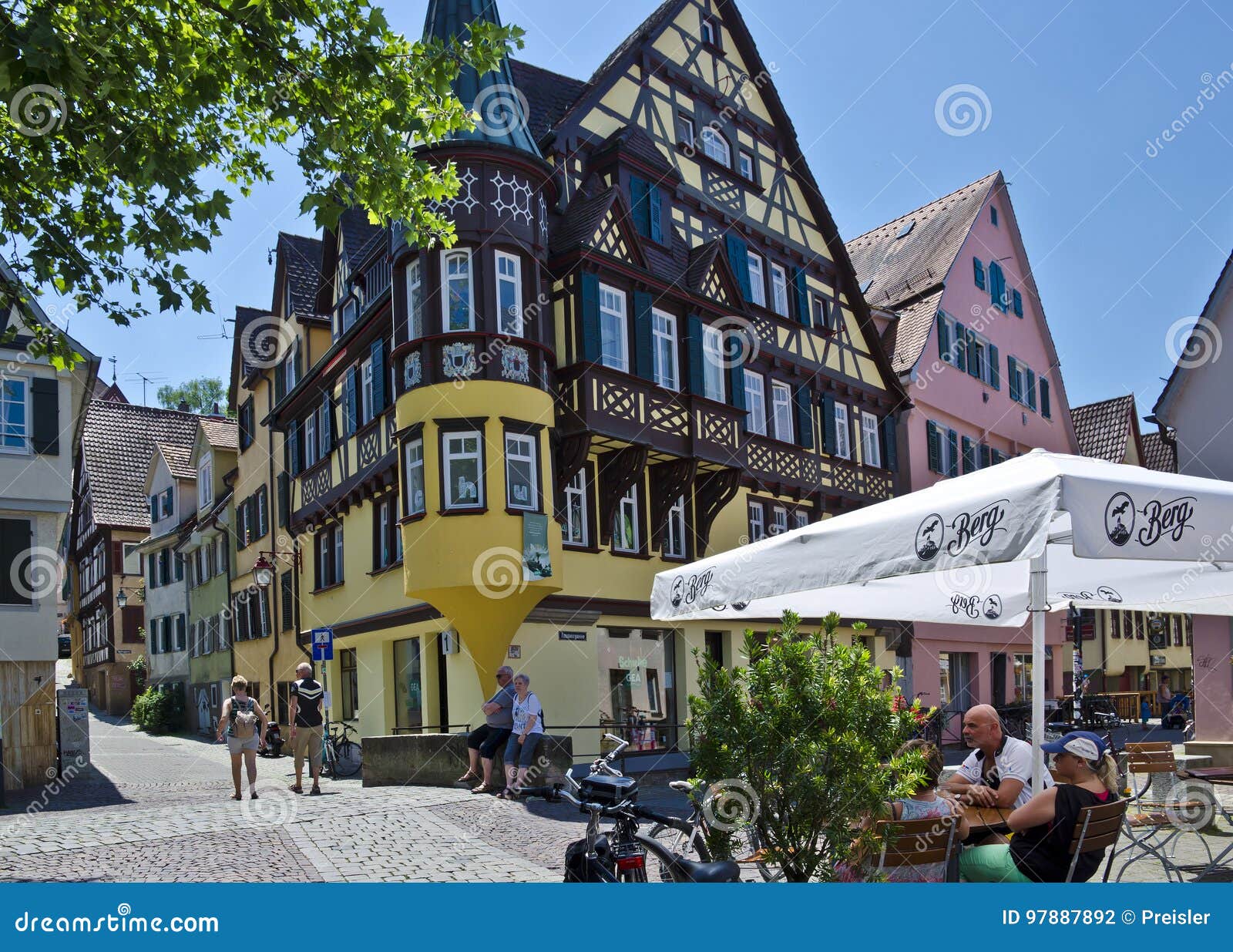 Camere in Tubinga, Germania Fotografia Editoriale - Immagine di tedesco ...