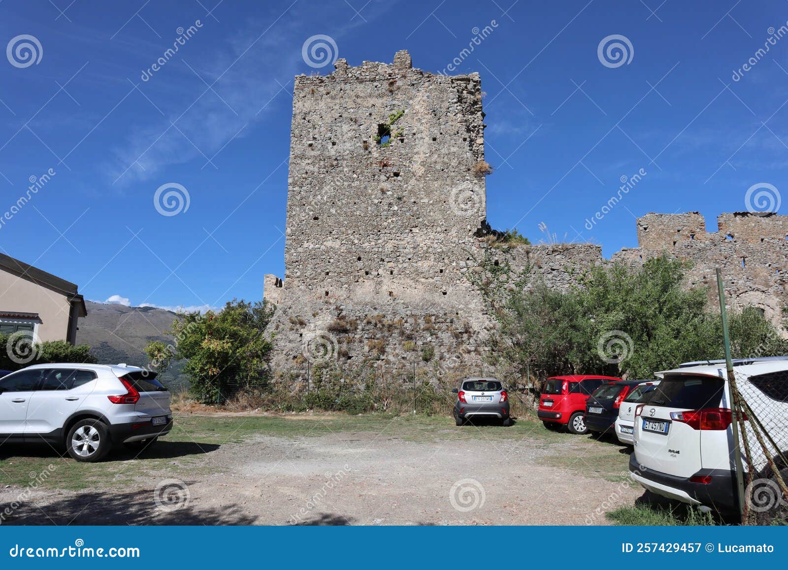 Camerota - Parcheggio Adiacente Il Castello Normanno Editorial ... Camerota - Parcheggio Adiacente Il Castello Normanno Editorial ...