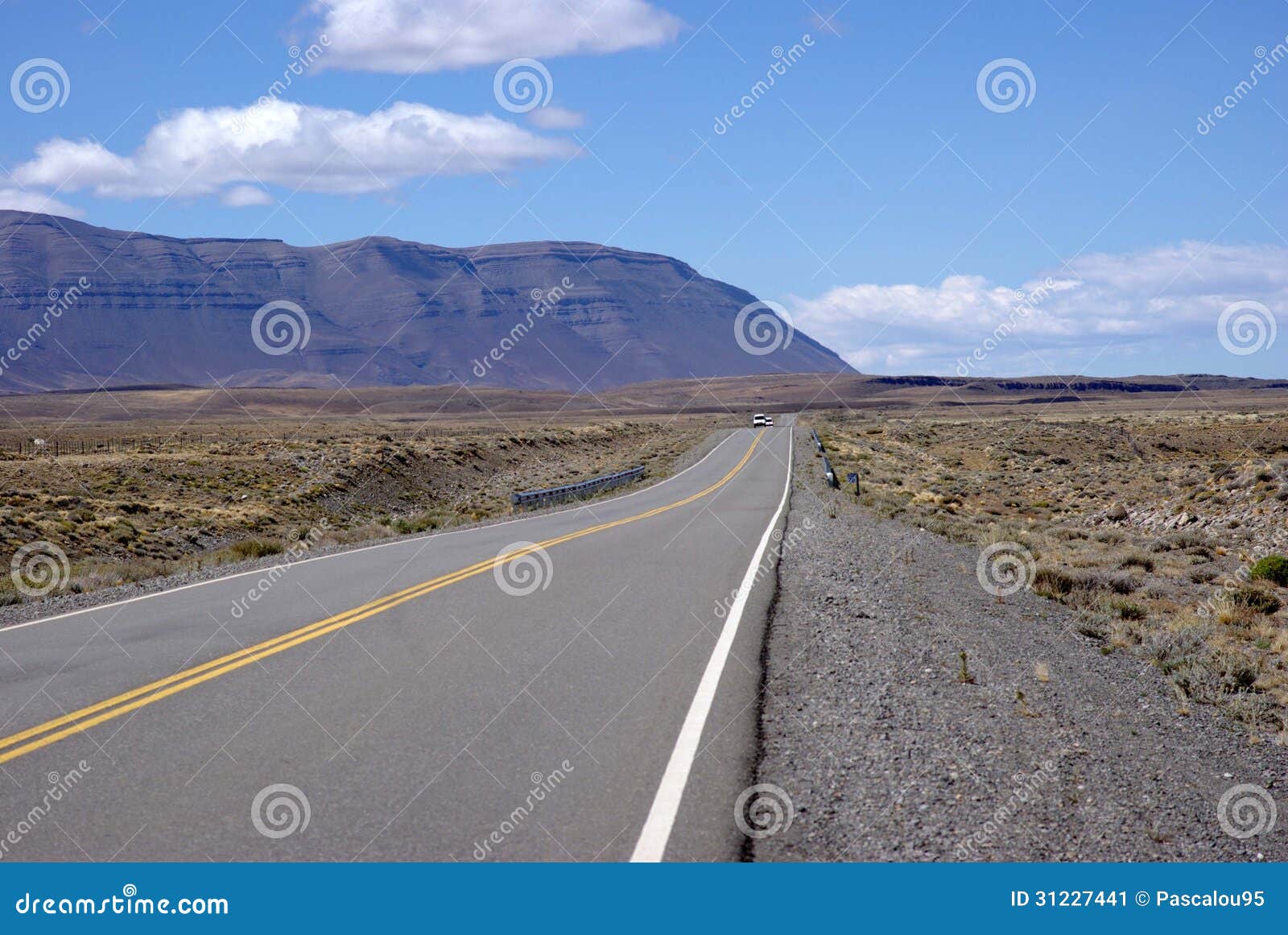 Camino en la Argentina imagen de archivo. Imagen de paisaje - 31227441