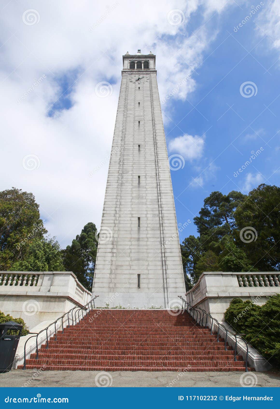 The Campanile, UC Berkeley, California Editorial Photography - Image of ...