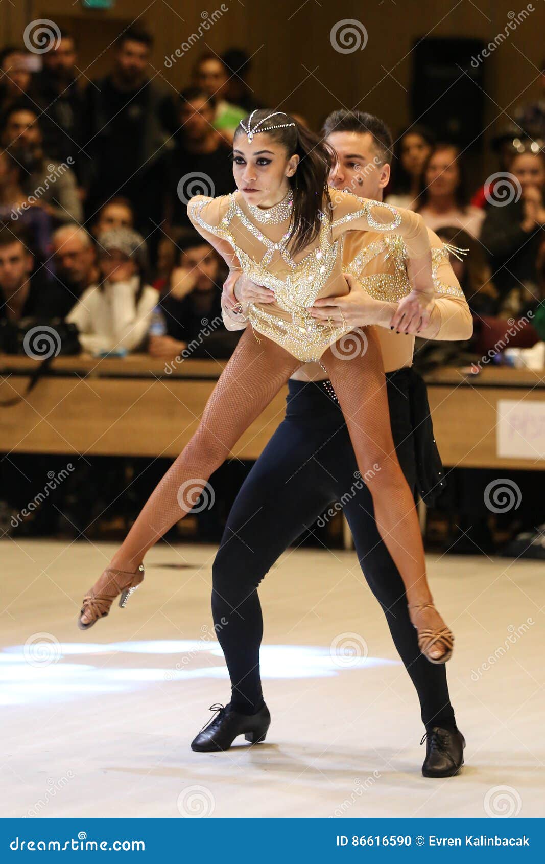 Campeonato De La Danza De La Salsa Imagen editorial - Imagen de ...