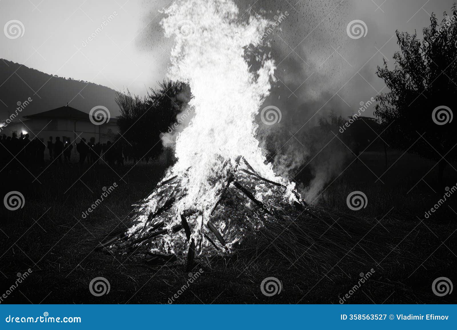Campfire Blaze stock image. Image of flames, campfire - 358563527
