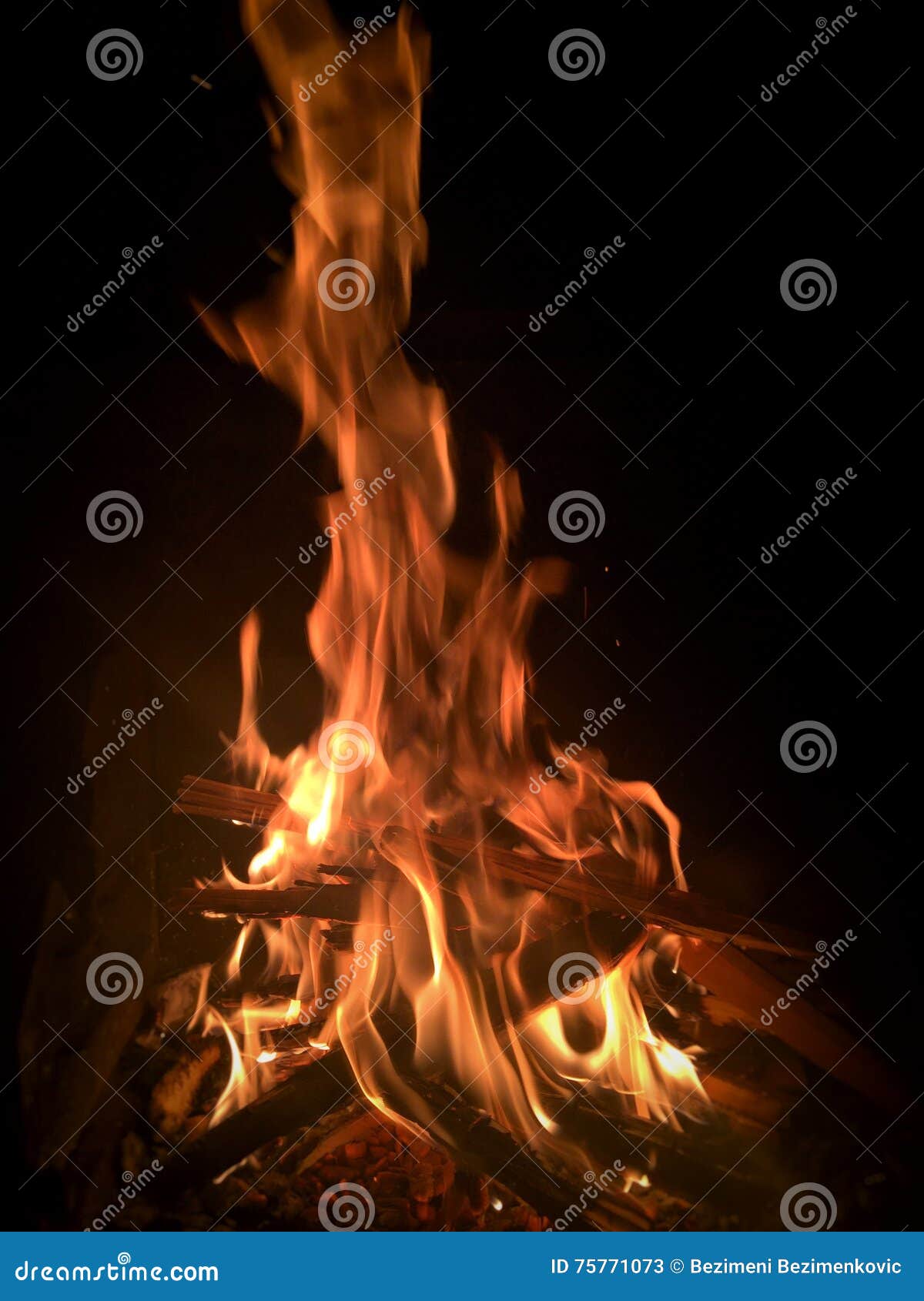 Campfire stock image. Image of color, heat, bonfire, bright - 75771073