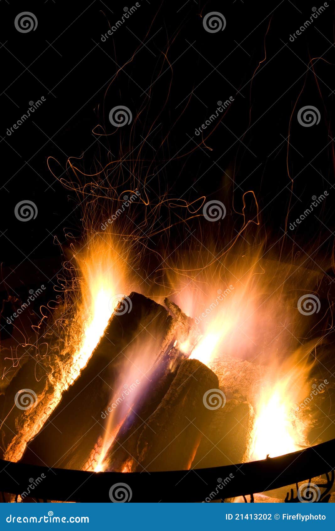 Campfire at Night stock photo. Image of summer, spark - 21413202
