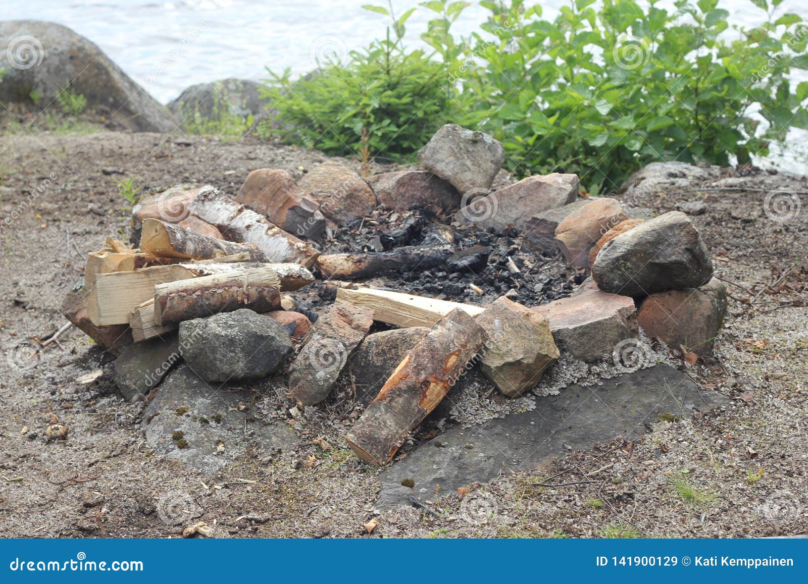 Campfire place in summer stock image. Image of firepit - 141900129