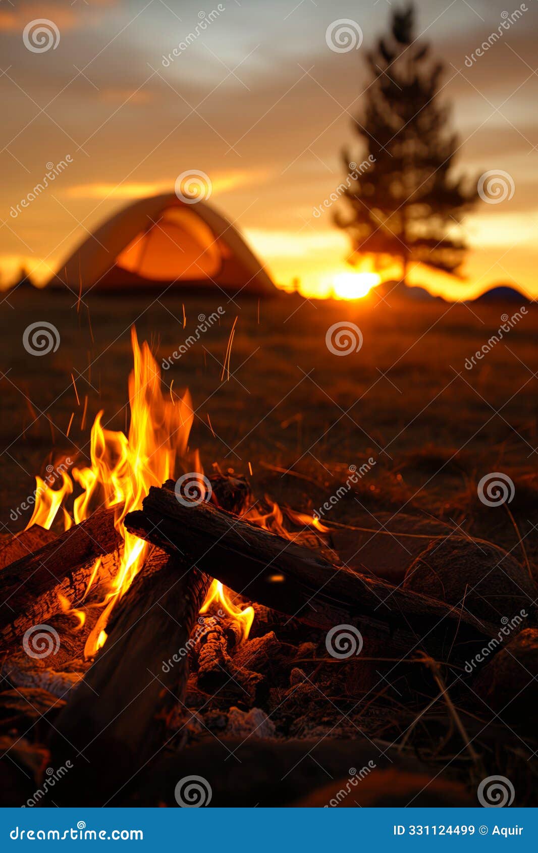 Camping Banner. Fire and Tent at Sunset. Campfire Stock Illustration ...