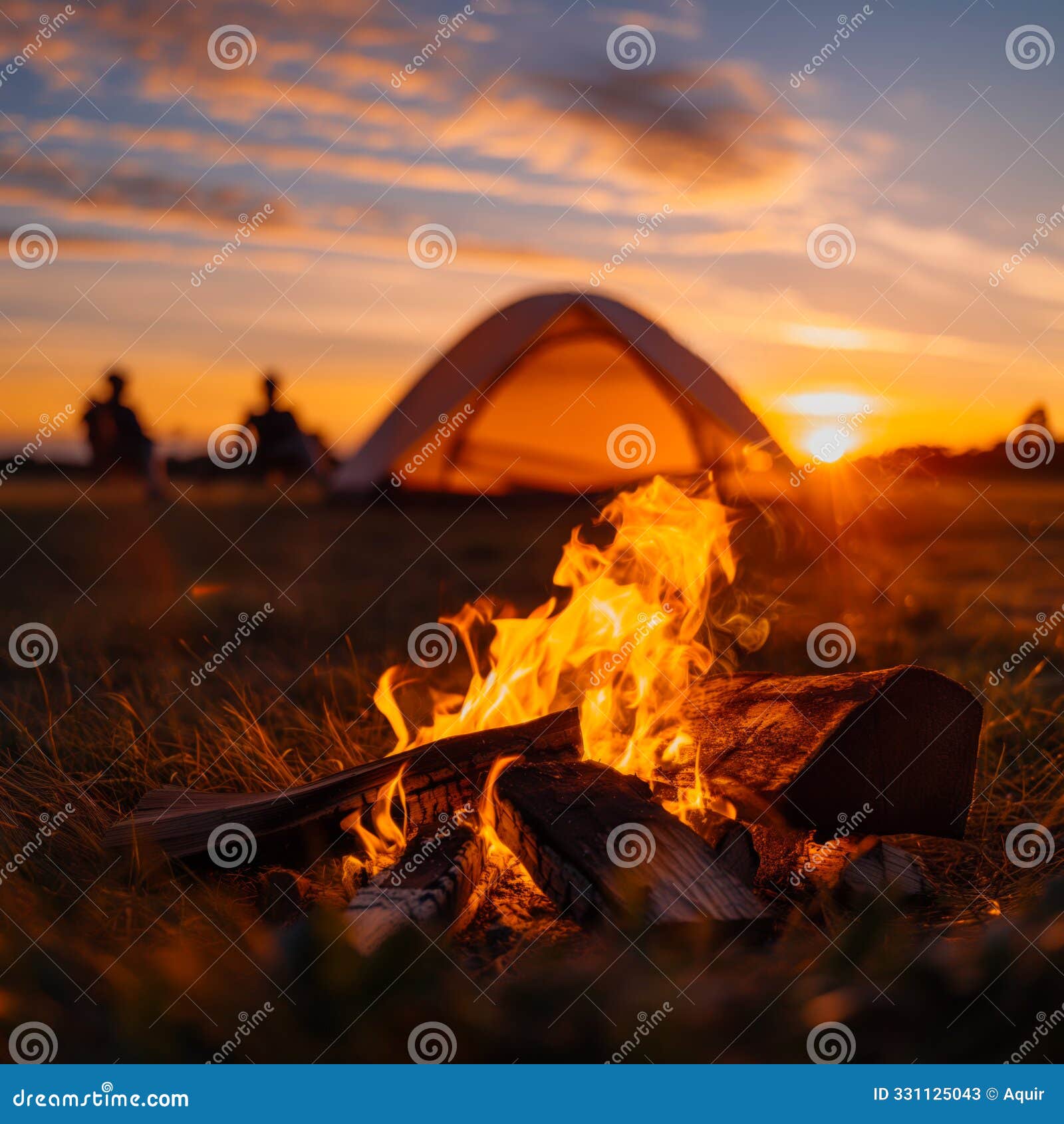 Camping Banner. Fire and Tent at Sunset. Campfire Stock Illustration ...