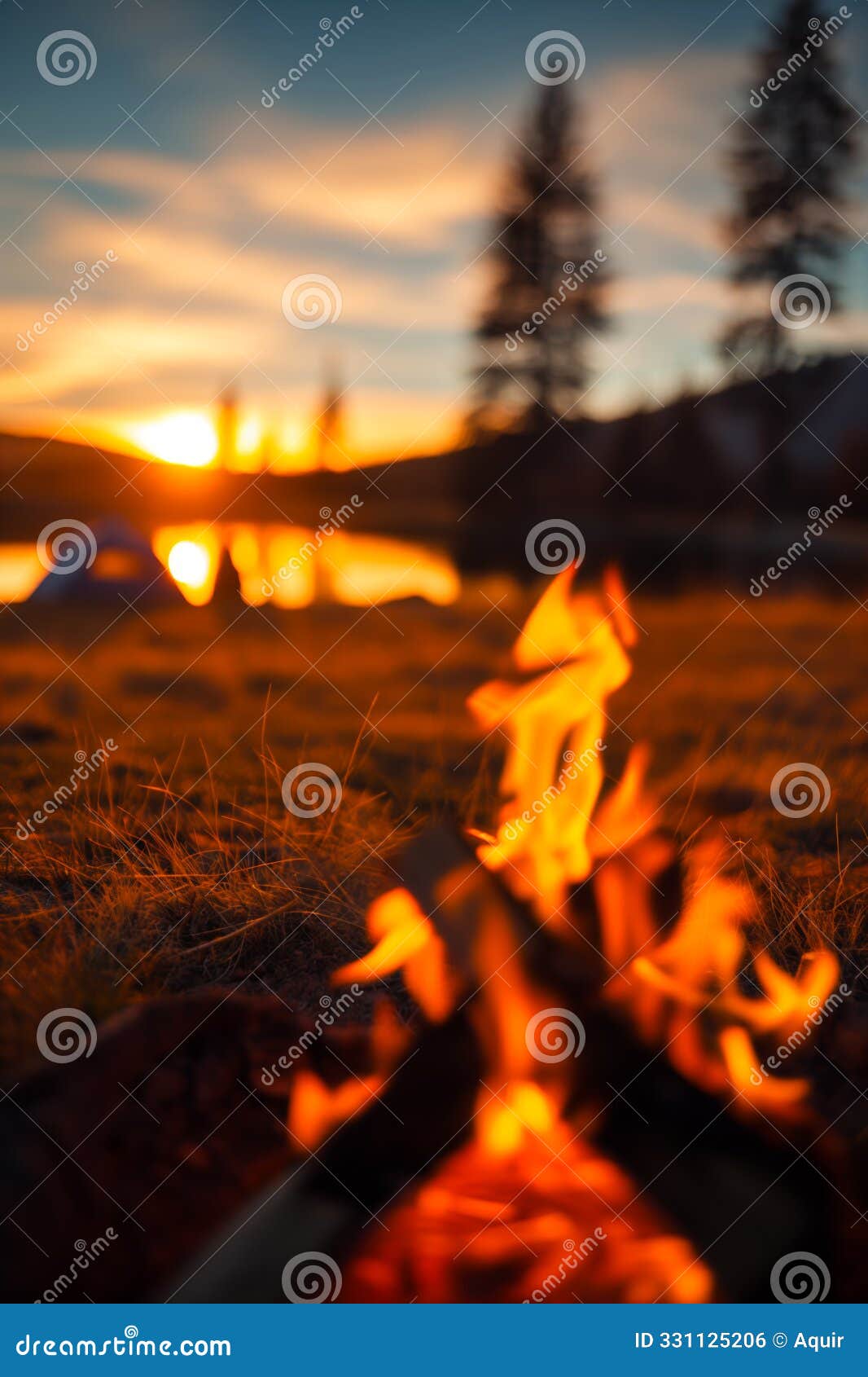Camping Banner. Fire and Tent at Sunset. Campfire Stock Illustration ...