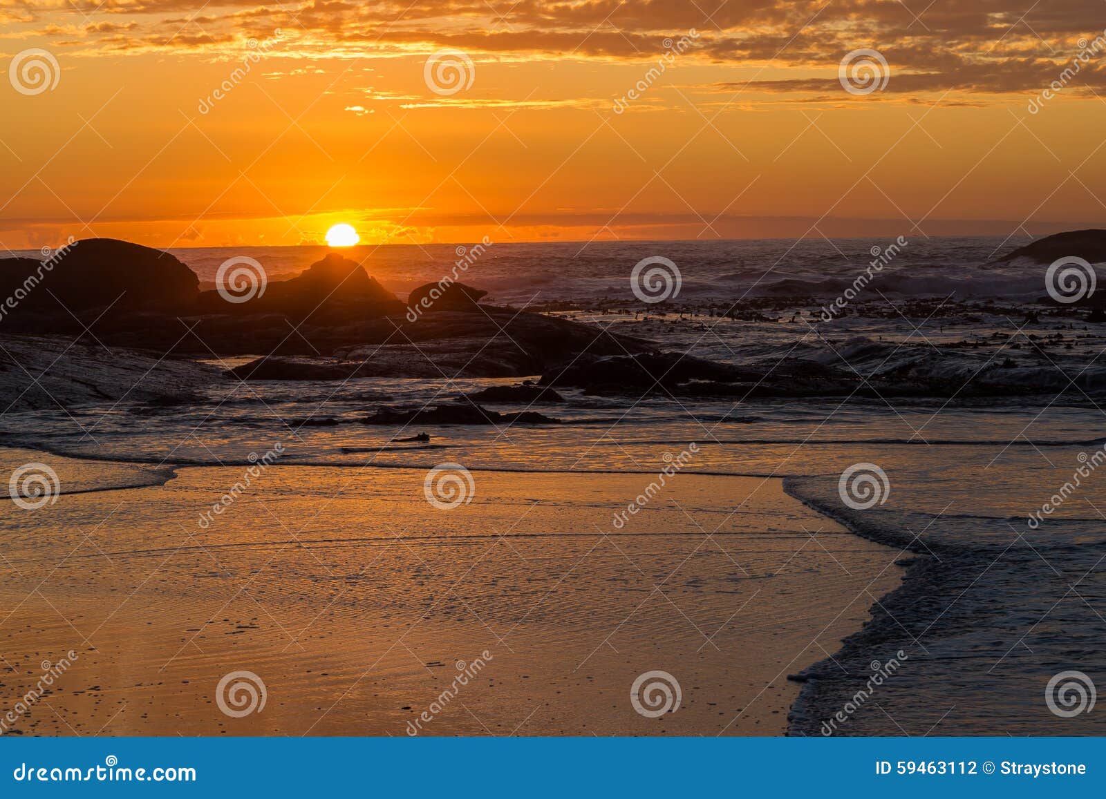 Camps Bay 18:30Hrs stock photo. Image of beach, destination - 59463112