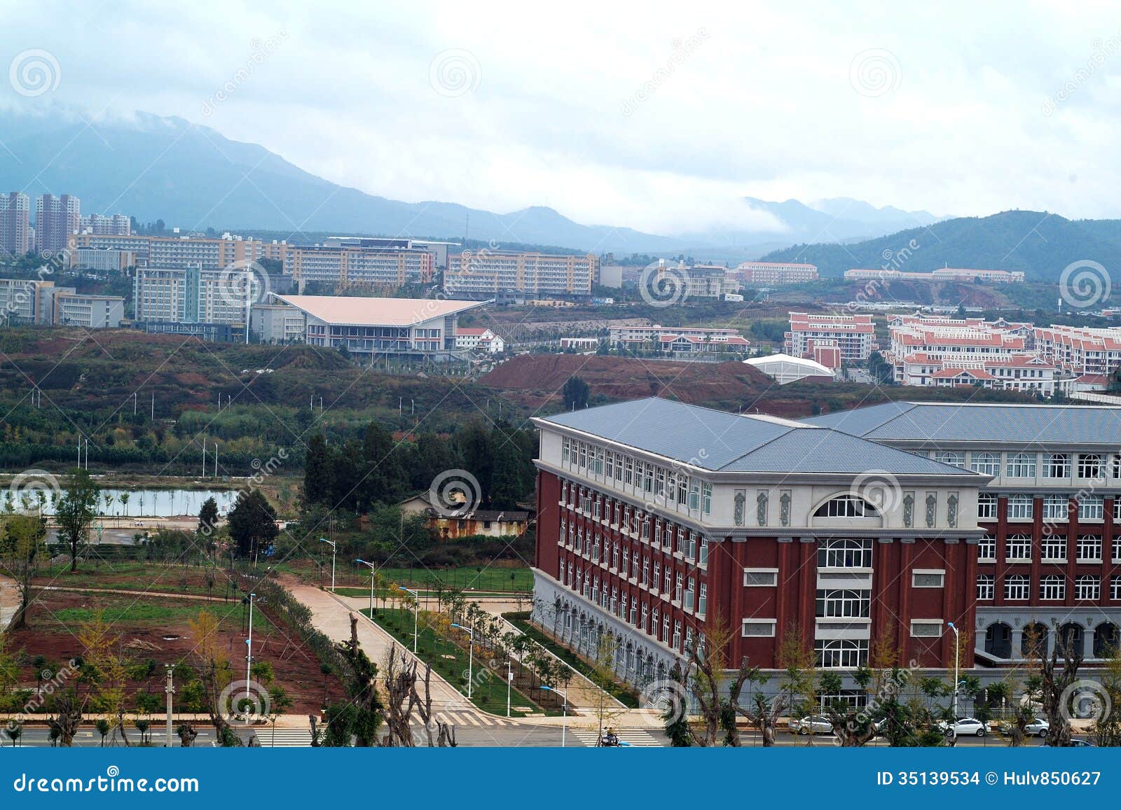 Campus building stock photo. Image of campus, flank, arts - 35139534