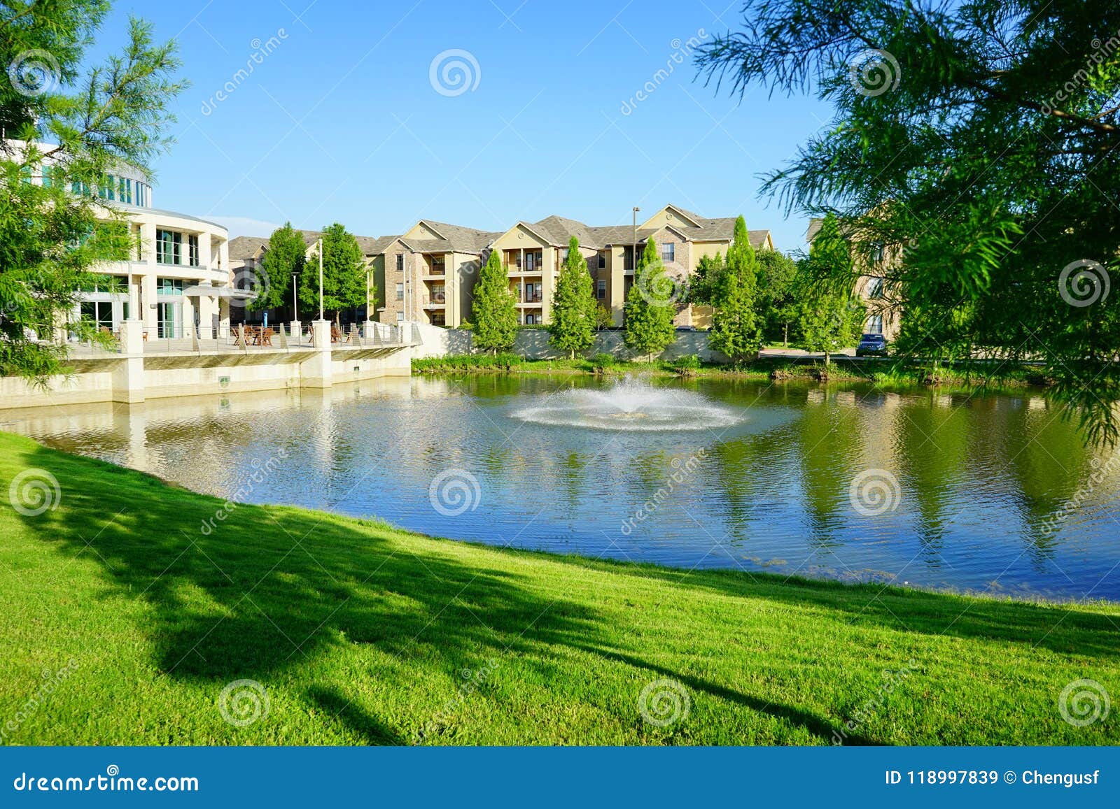 University of Texas at Dallas Stock Image - Image of academic, noles ...