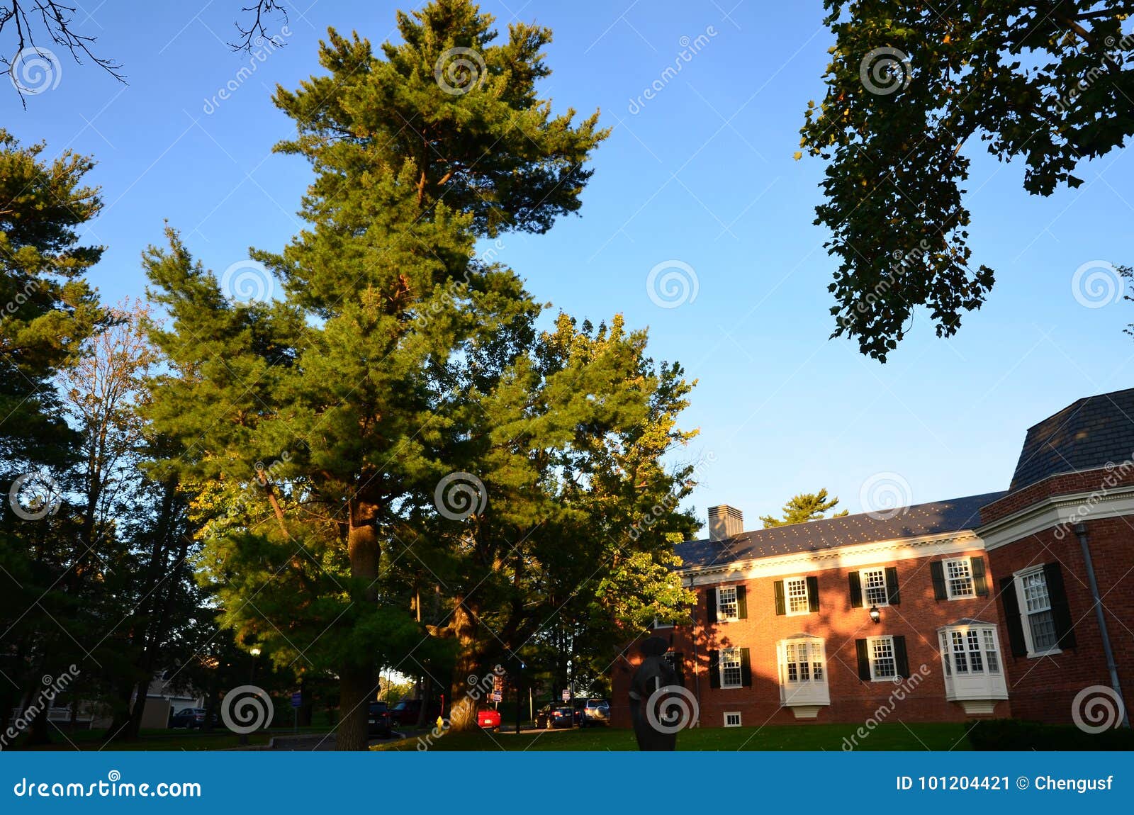 Yale Campus building stock image. Image of lake, college - 101204421