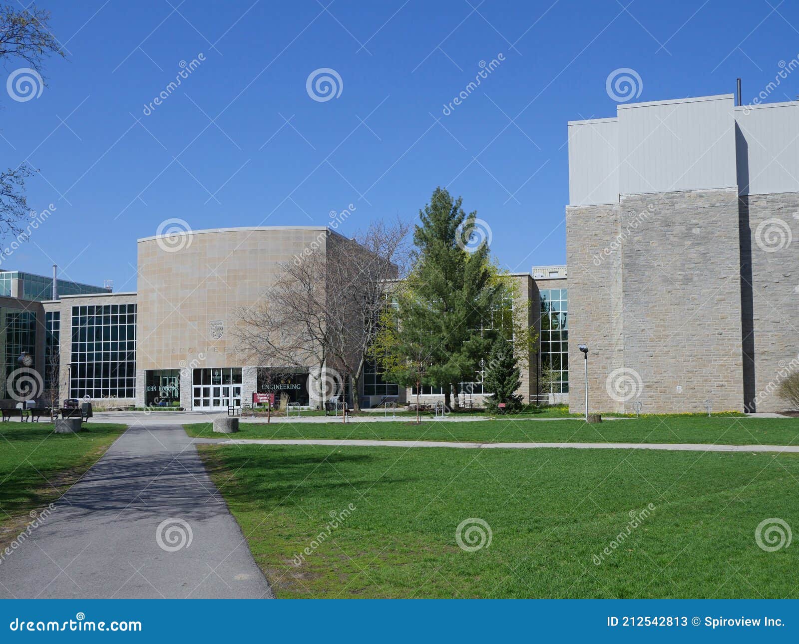 Campus of McMaster University Editorial Stock Photo - Image of campus ...