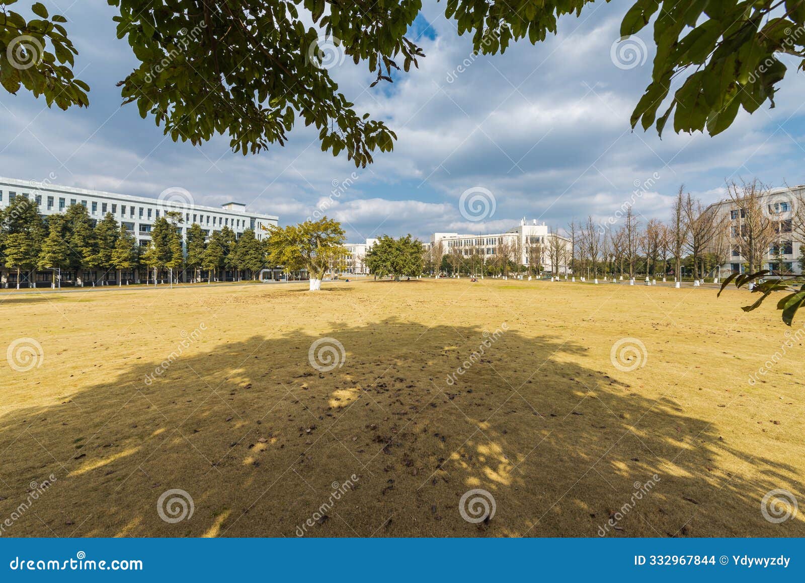 Campus Scenery of University of Electronic Science and Technology of China Stock Photo - Image ...