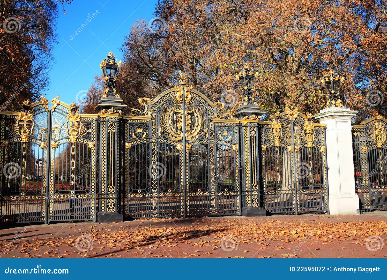 Canada Gate stock photo. Image of building, england, memorial - 22595872