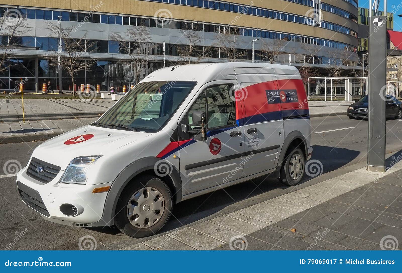 Canada Post Vehicle editorial photography. Image of truck - 79069017