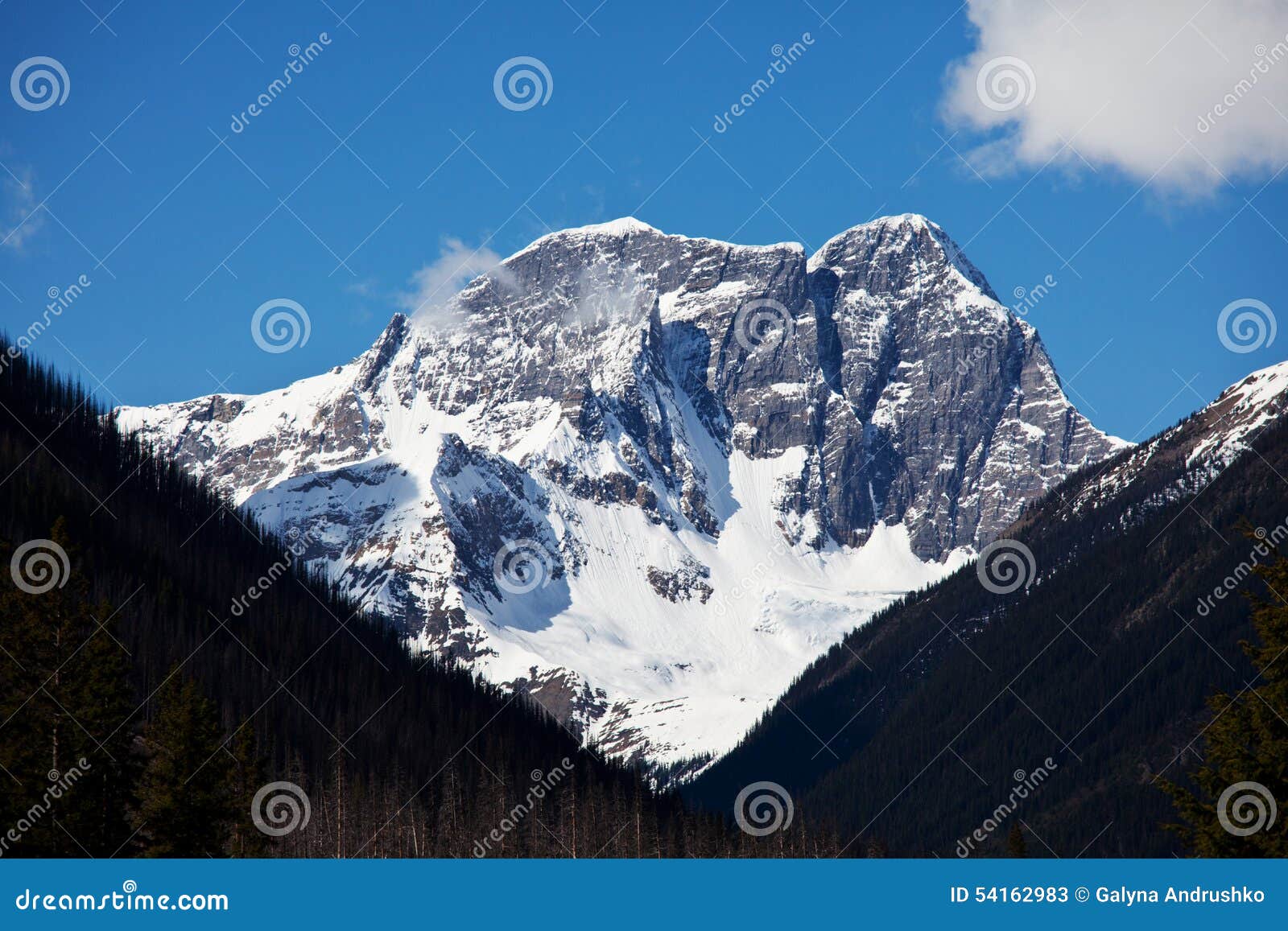 Canadian mountains stock image. Image of outdoor, yoho - 54162983