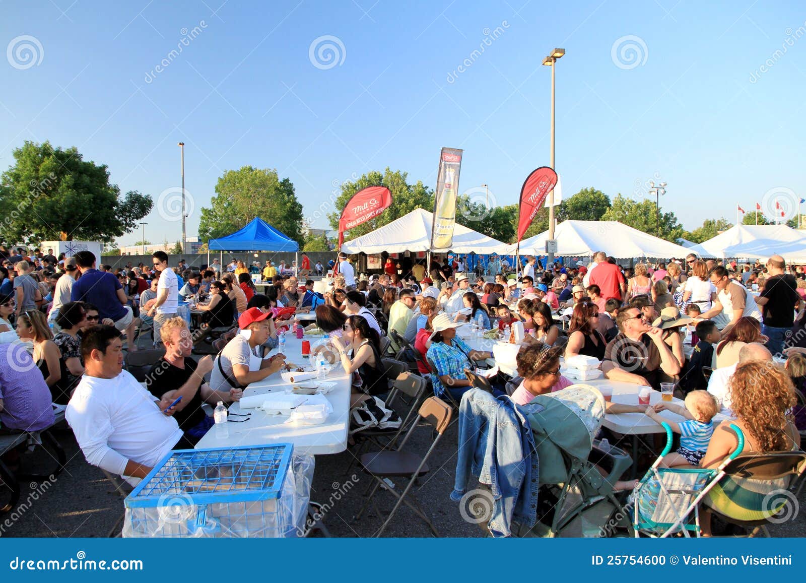 Canadian Rib Fest editorial image. Image of rotary, meat - 25754600