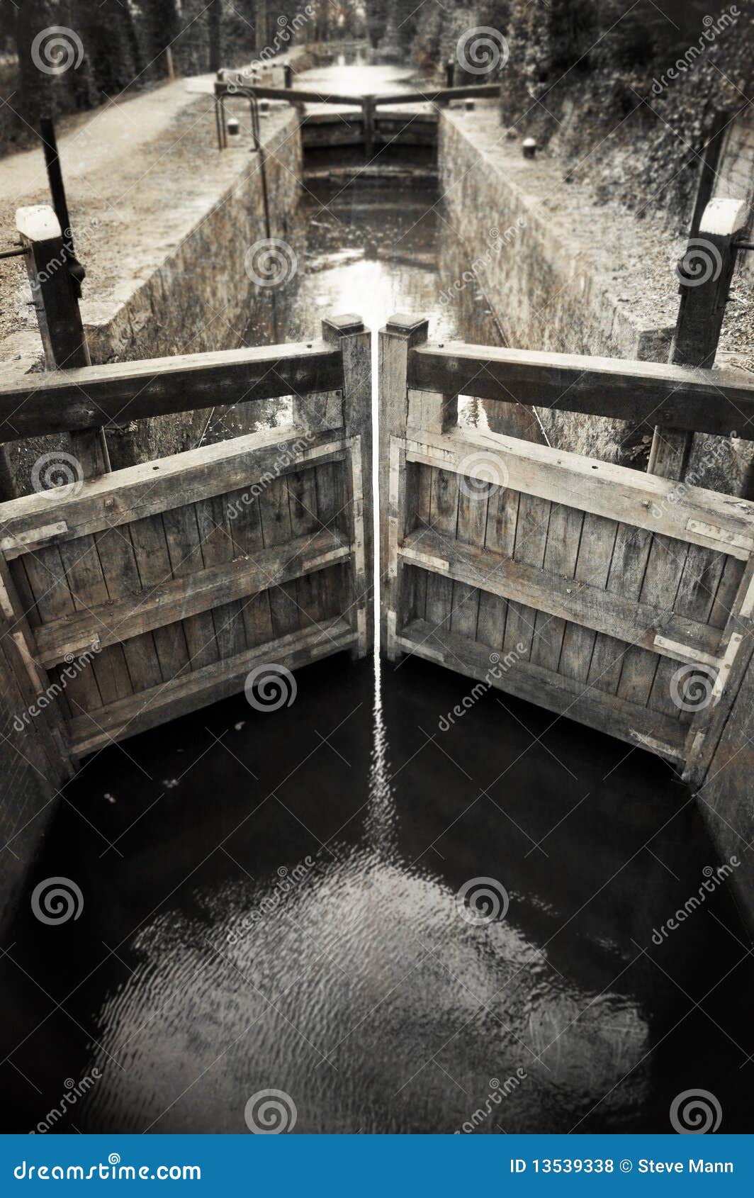 Canal lock stock photo. Image of navigate, boating, navigation - 13539338