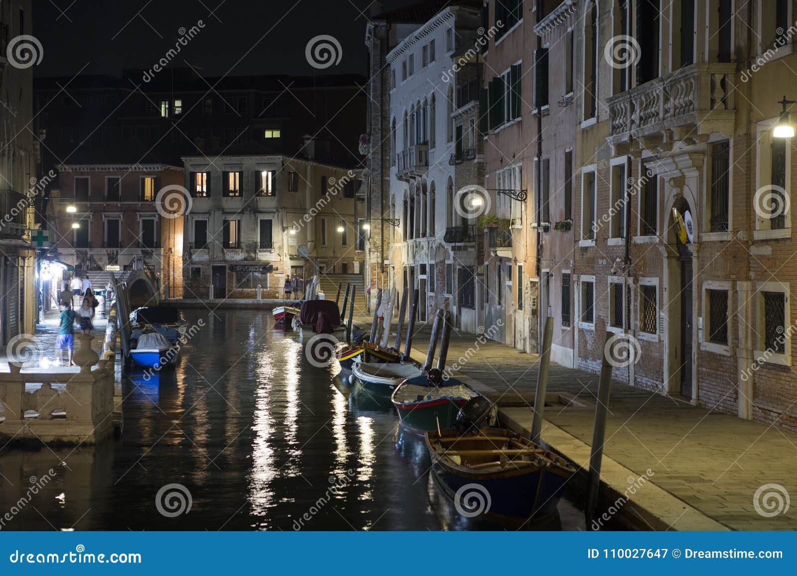 Venice night view, Italy editorial photography. Image of italia - 110027647