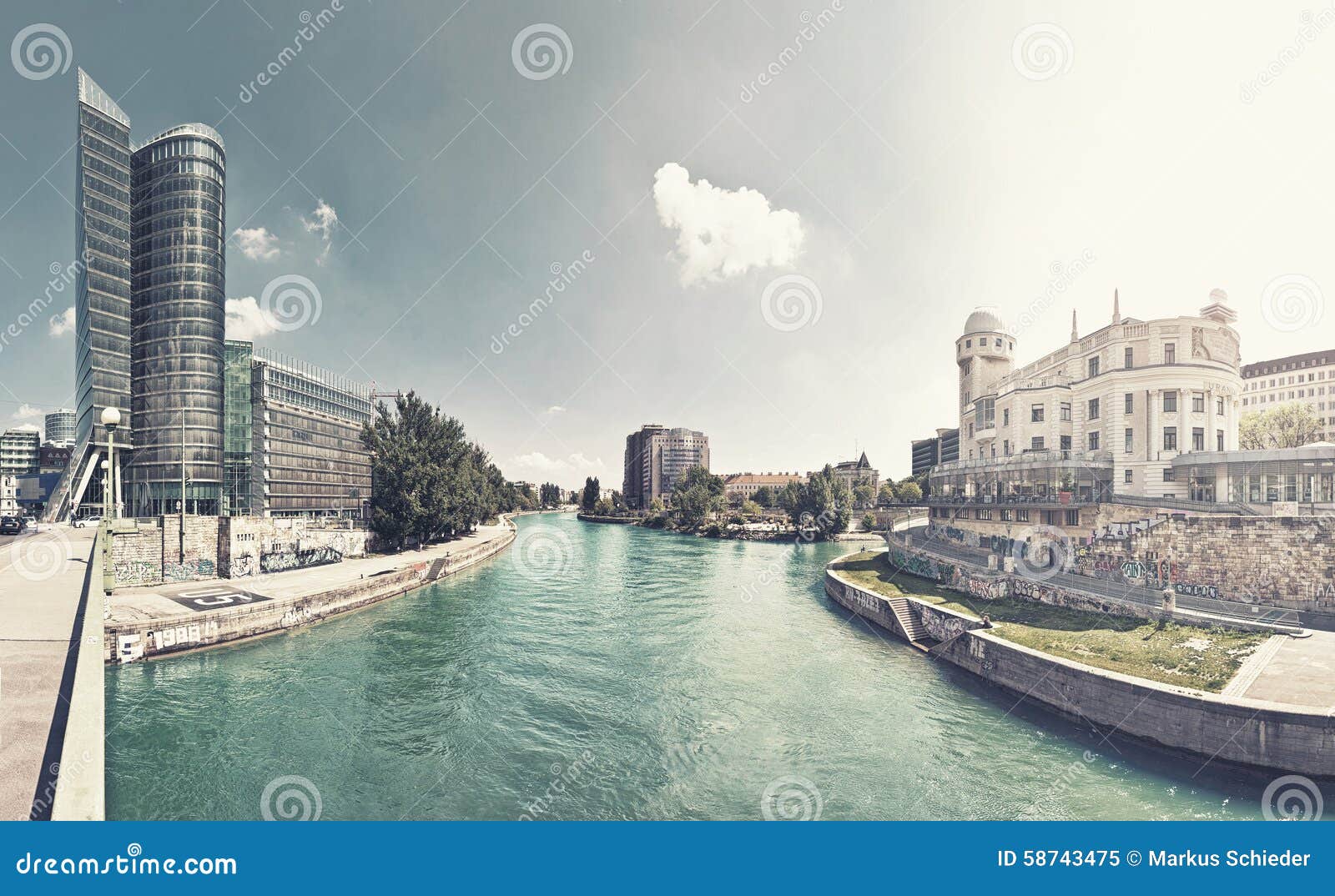 Canale Di Danubio Di Vienna - L'Austria Immagine Stock - Immagine di ...