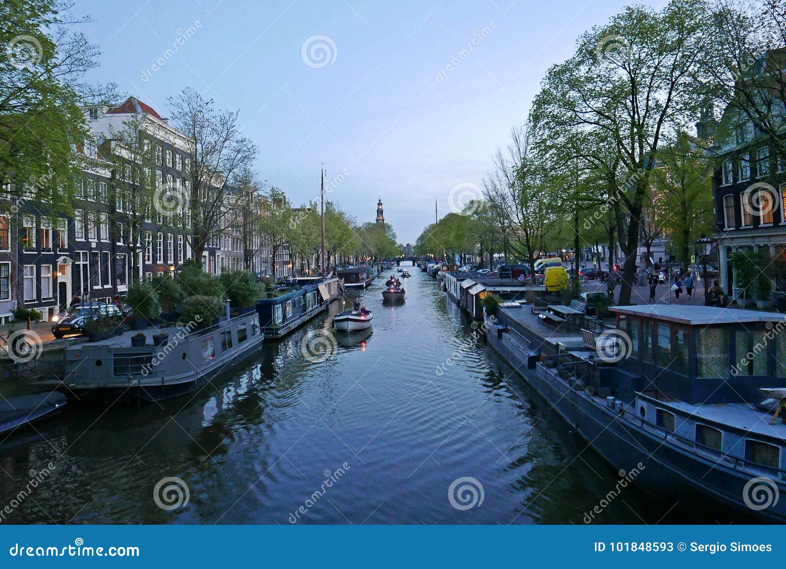 Canals of Amsterdam by Night Editorial Stock Photo - Image of house ...