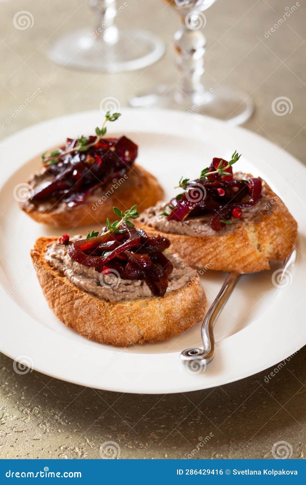 Canapes with Chicken Liver Pate Stock Photo - Image of antipasti, meat ...