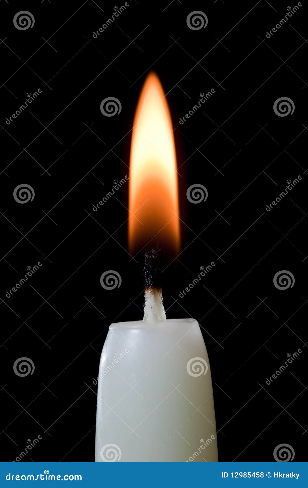 Candela Burning fotografia stock. Immagine di fumare - 12985458