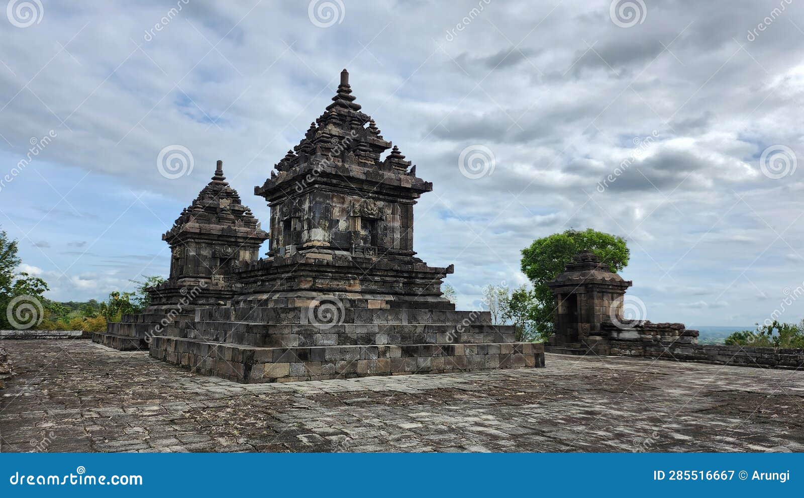 Candi Barong Barong Temple Indonesia Imagen de archivo - Imagen de ...
