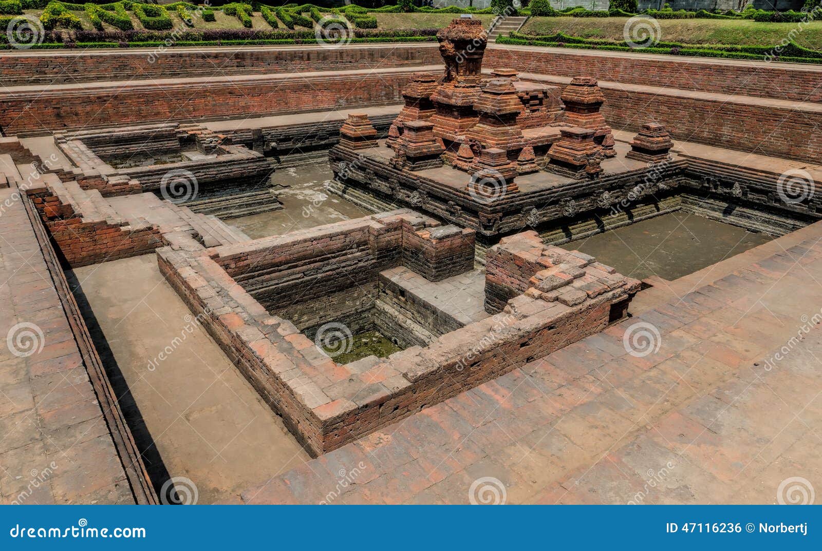 Candi Tikus Tikus Temple, The Bathing Place For The Royal Family Of The ...
