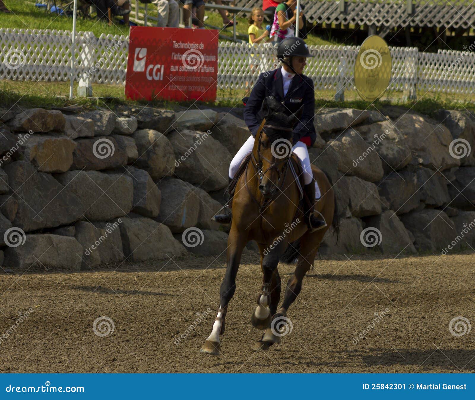 Candice King editorial photo. Image of knockdown, cavalier - 25842301