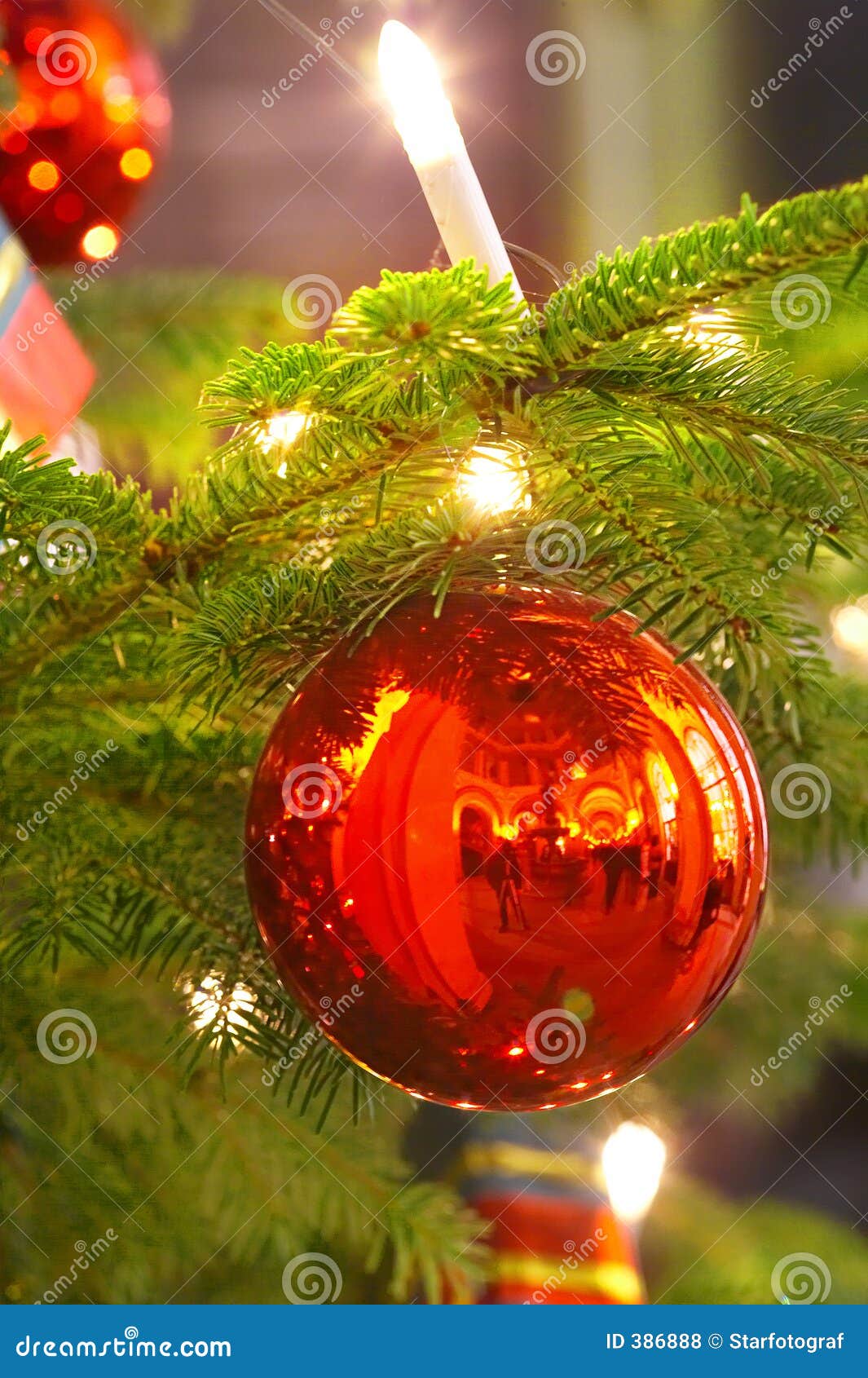 Candle and christmas ball stock photo. Image of tree, rote - 386888