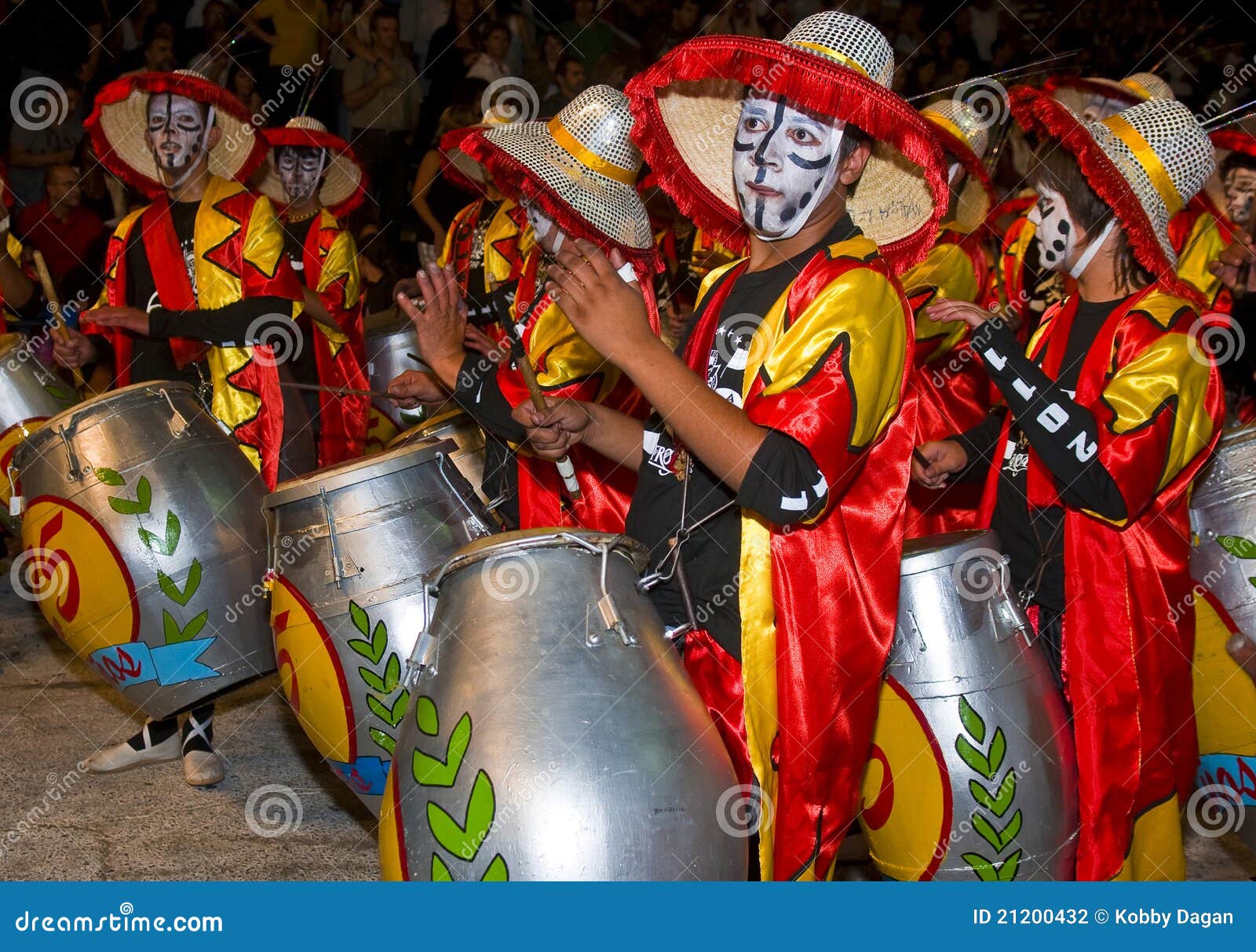 Candombe redactionele fotografie. Image of spel, trommelaar - 21200432
