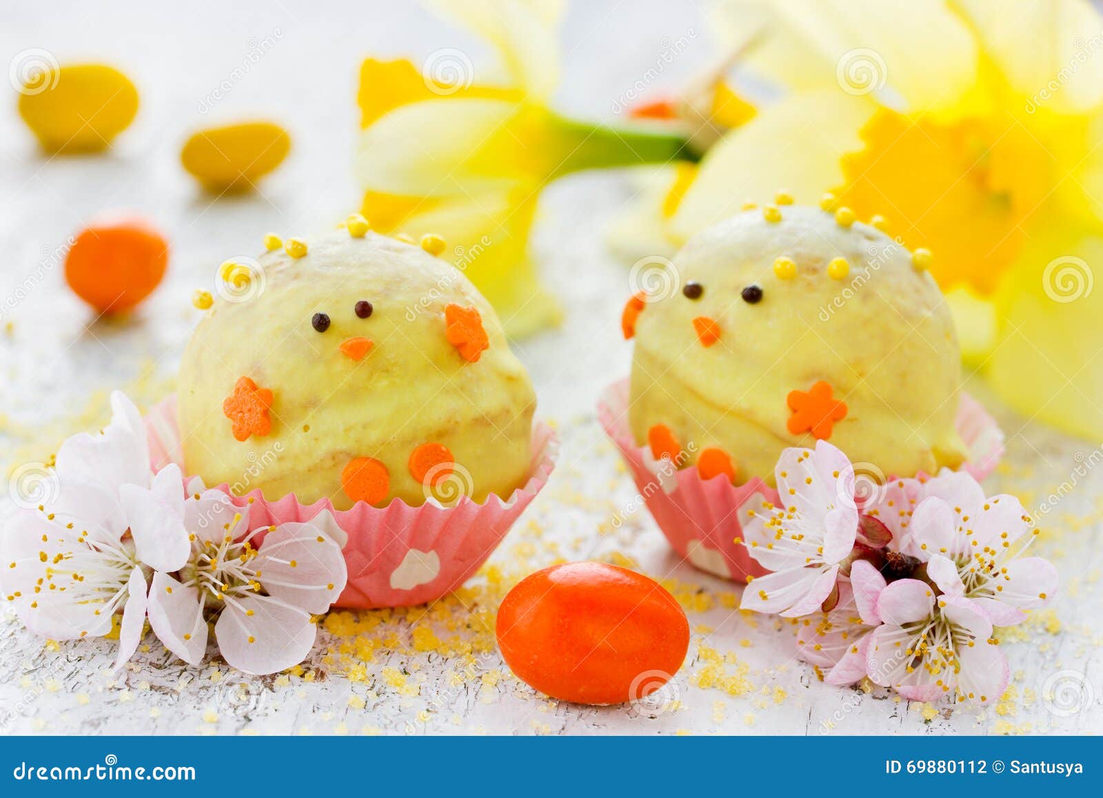 Candy Decorated with Fondant Easter Chicks Stock Photo - Image of ...