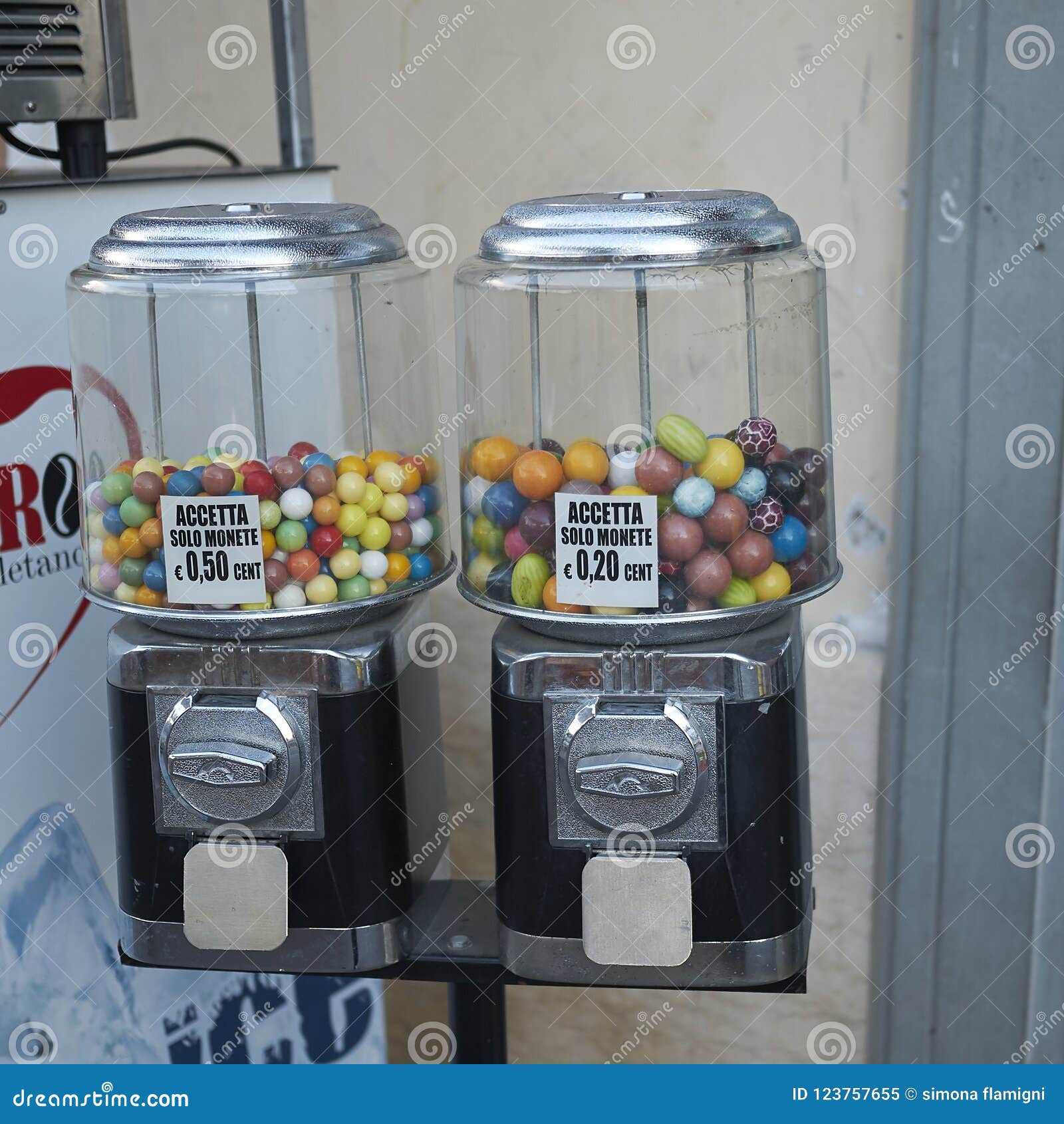 Candy Dispenser Royalty-Free Stock Photo | CartoonDealer.com #44673171