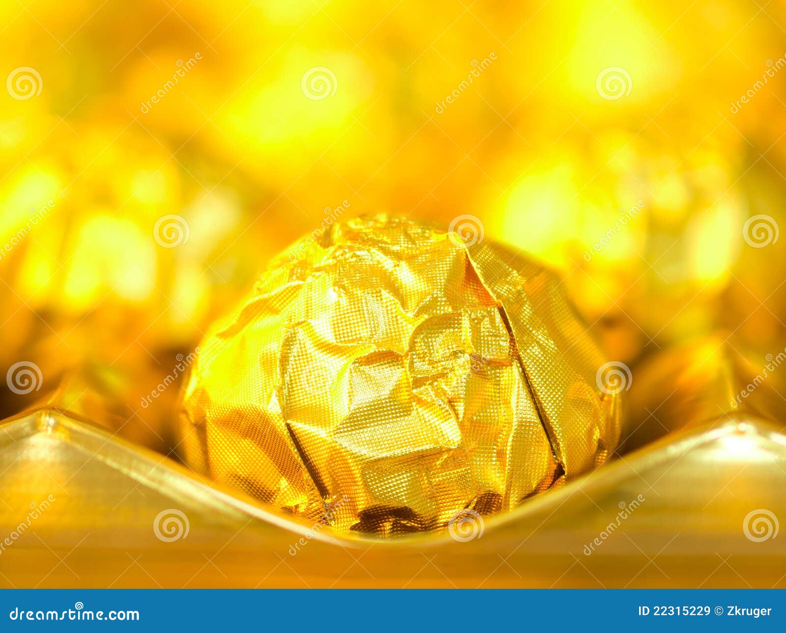 Candy in gold wrappers stock image. Image of valentines - 22315229