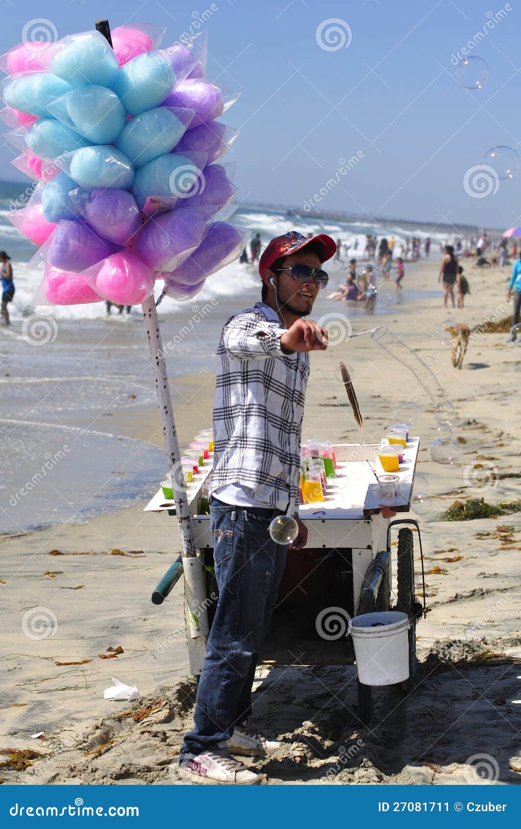 Candy vendor editorial photo. Image of summer, attract - 27081711