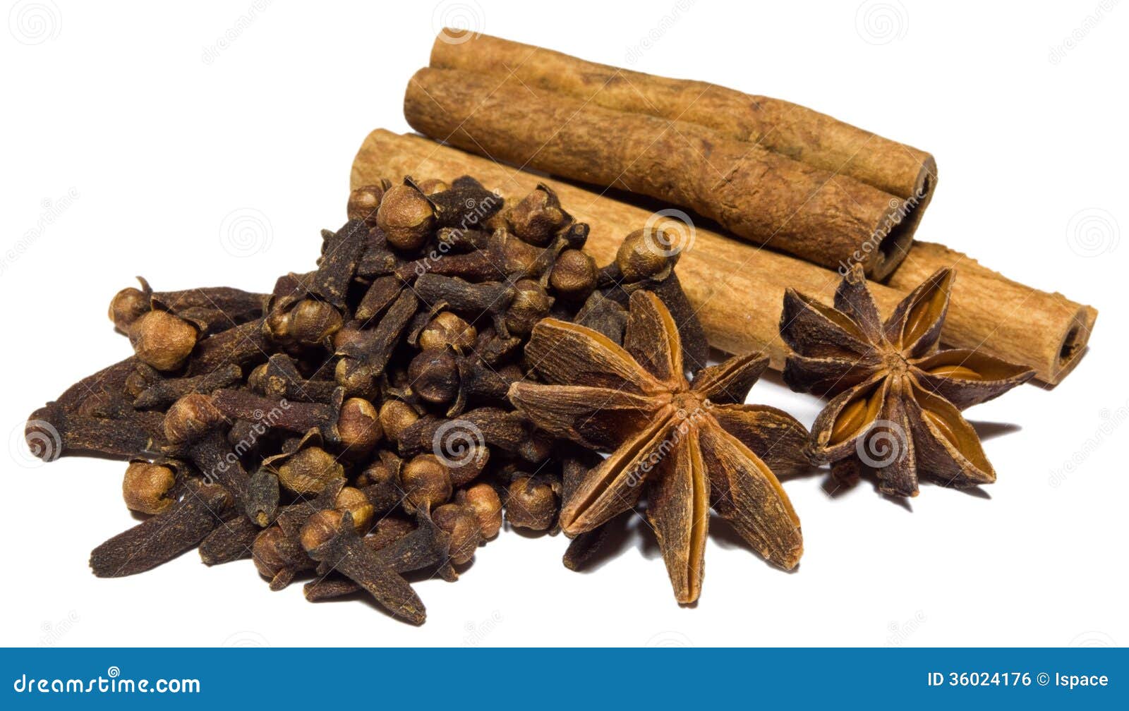 Canela e cravo-da-índia foto de stock. Imagem de varas - 36024176