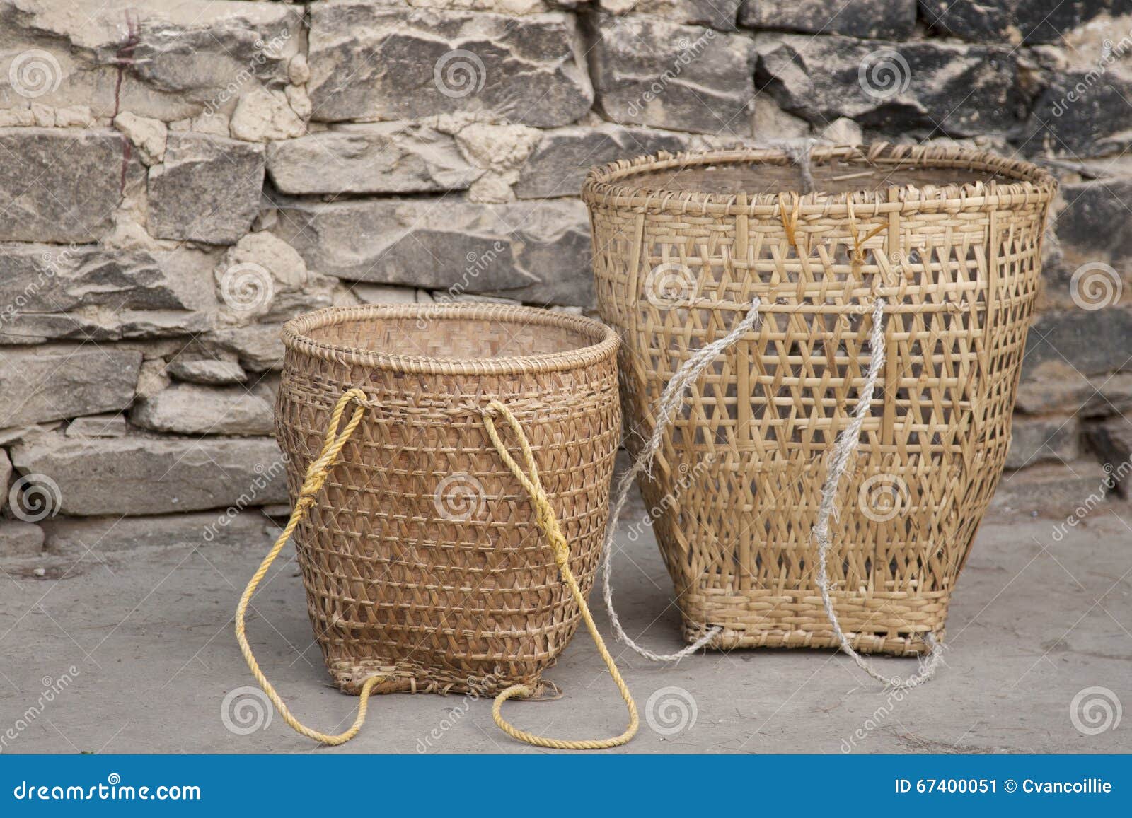 Canestri tipici del Bhutan immagine stock. Immagine di asia - 67400051