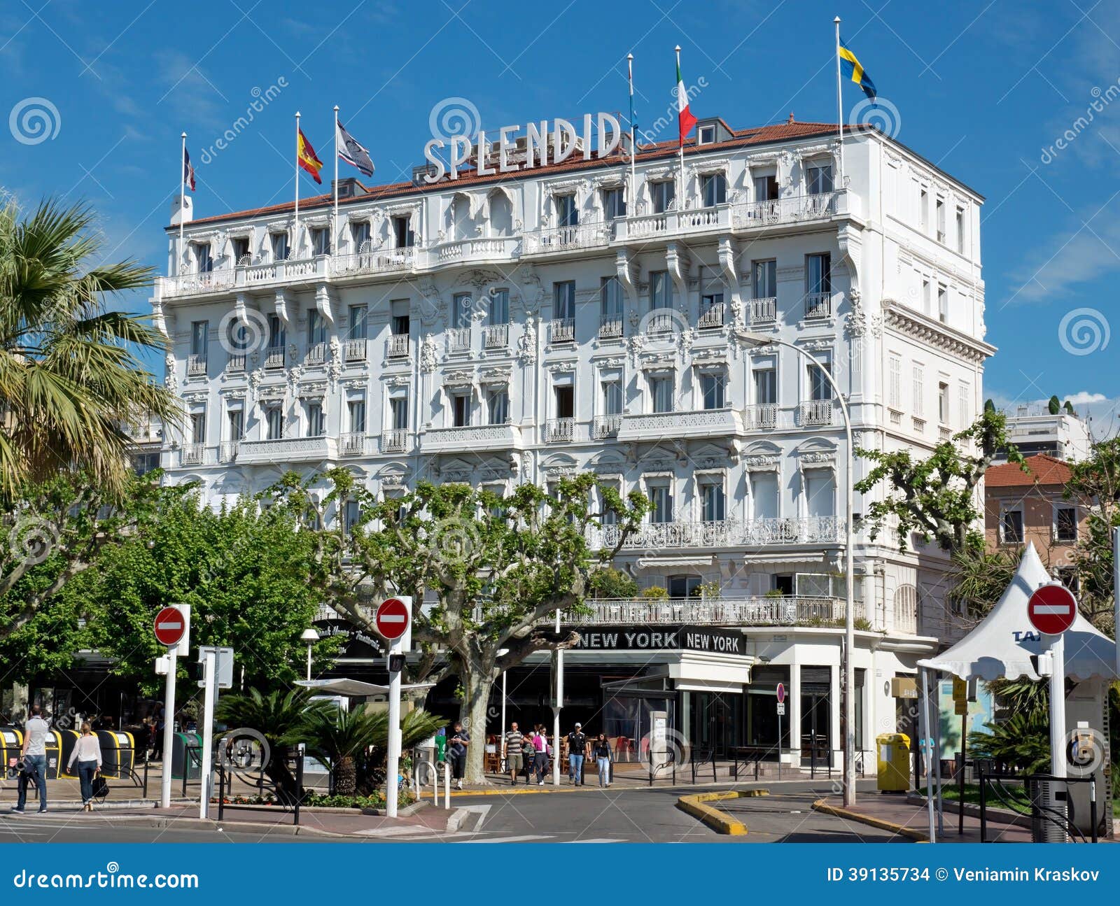 Cannes - hôtel splendide image stock éditorial. Image du culture - 39135734