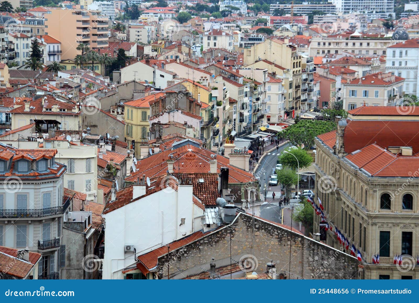 Cannes old town editorial photo. Image of festival, elegance - 25448656