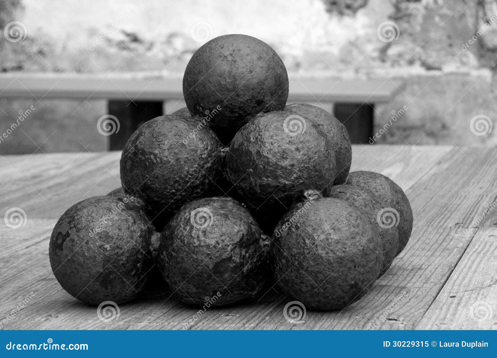 Cannon Balls Stacked in Pyramid Stock Image - Image of outdoors, stack ...