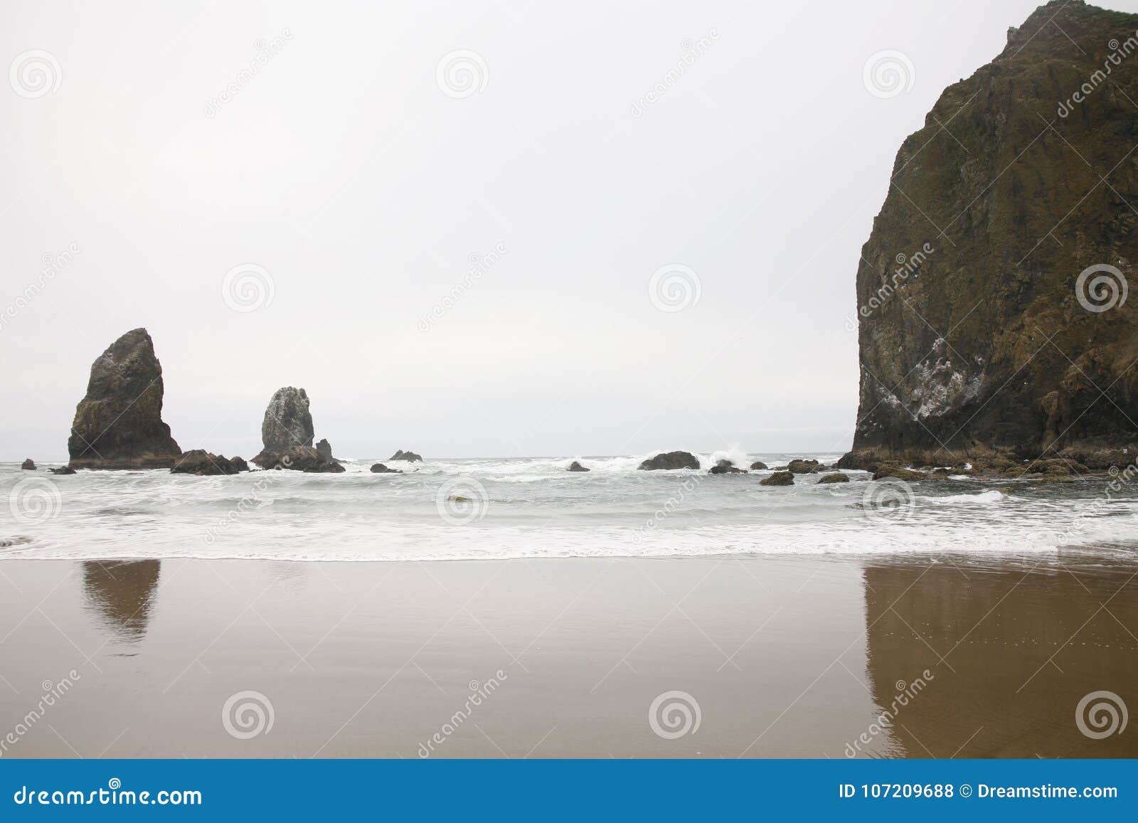 Cannon Beach Rock Formation Oregon Stock Photo - Image of beautiful ...